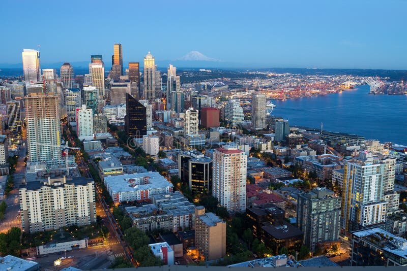 Seattle Downtown editorial stock image. Image of seattle - 42370464