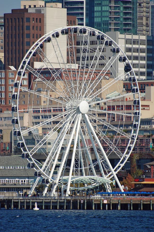 Seattle Ferris Wheel stock photo. Image of downtown, tourist - 27099494