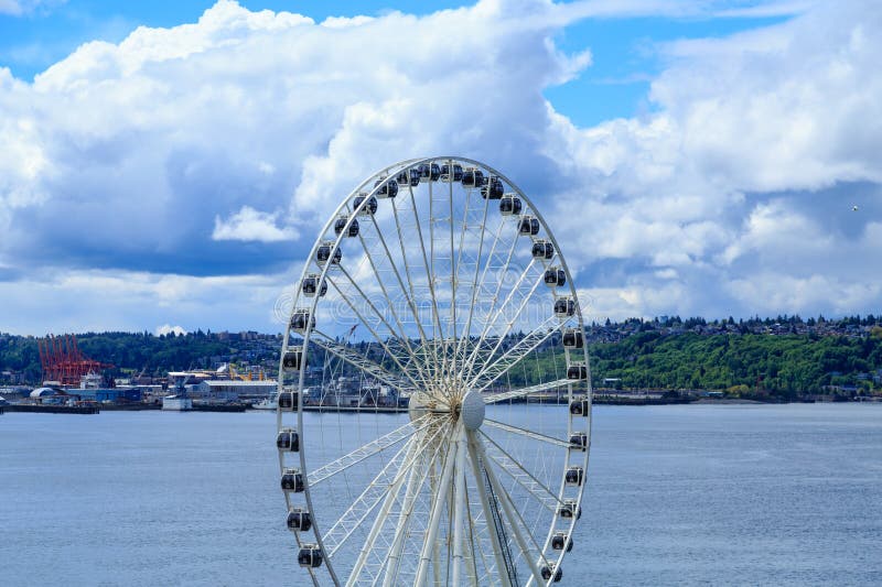 Seattle Ferris Wheel stock photo. Image of downtown, tourist - 27099494