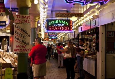 Seattle fish market editorial stock photo. Image of alaskan - 27371828