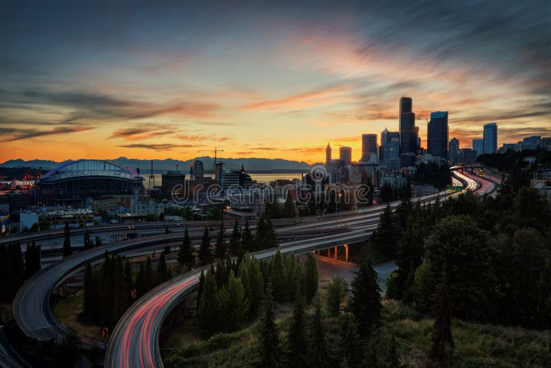 Seattle Highway Sunset editorial stock image. Image of modern - 108777429