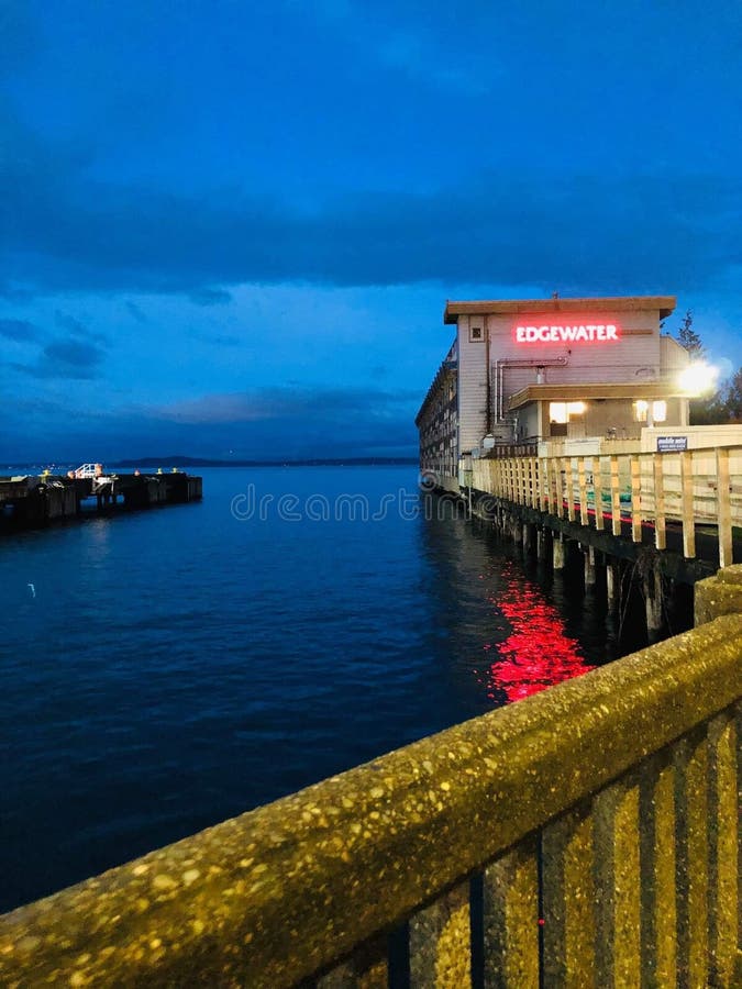 Seattle - Pier 21 stock photo. Image of morning, weekend - 150184290