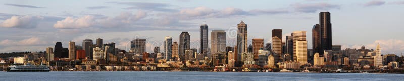 Seattle skyline panorama editorial photo. Image of city - 18774156