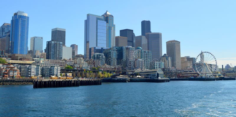 Seattle Skyline from Ferry editorial image. Image of houses - 74081450