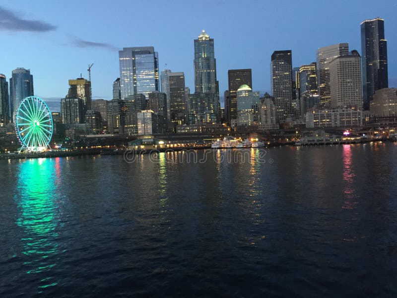 Seattle Skyline at night editorial image. Image of pugetsound - 95844085