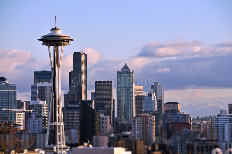 Seattle Skyline (Space Needle) Stock Image - Image of park, modern ...