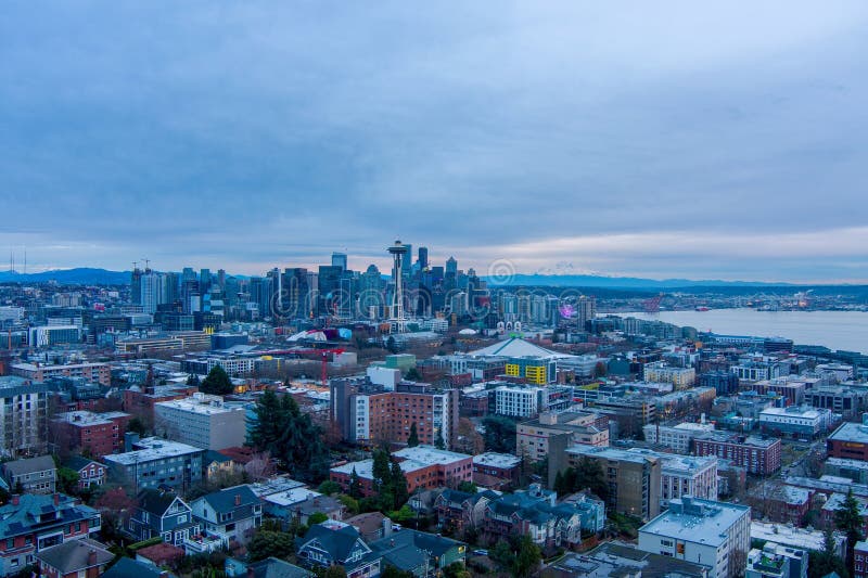 The Seattle Skyline at Sunset on Christmas Stock Photo - Image of ...