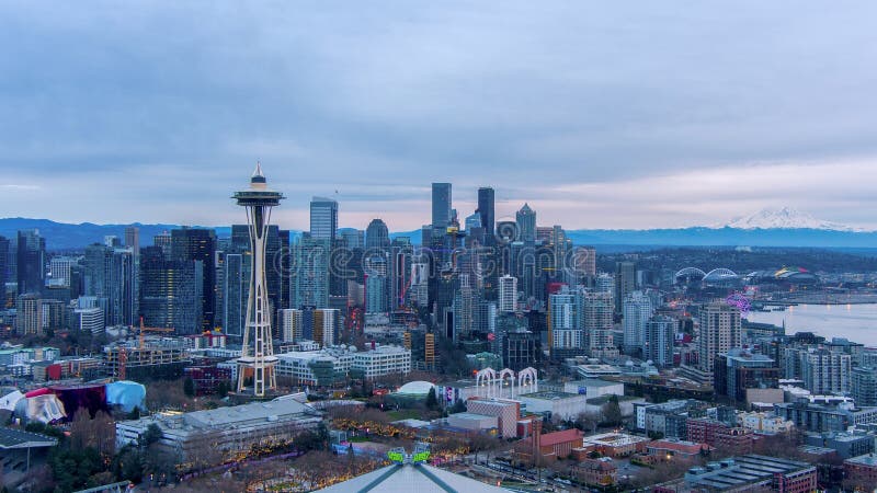 The Seattle Skyline at Sunset on Christmas Editorial Stock Photo ...
