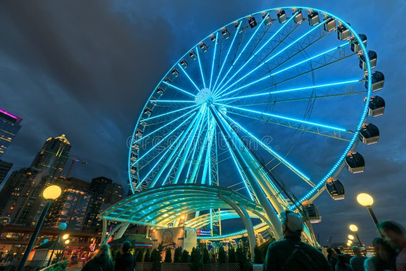 Seattle Skyline, Waterfront and Great Wheel Editorial Photography ...