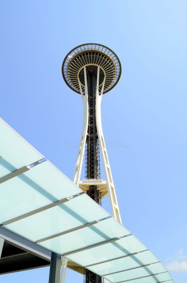 Space Needle Seattle at Night Editorial Photo - Image of tower, states ...
