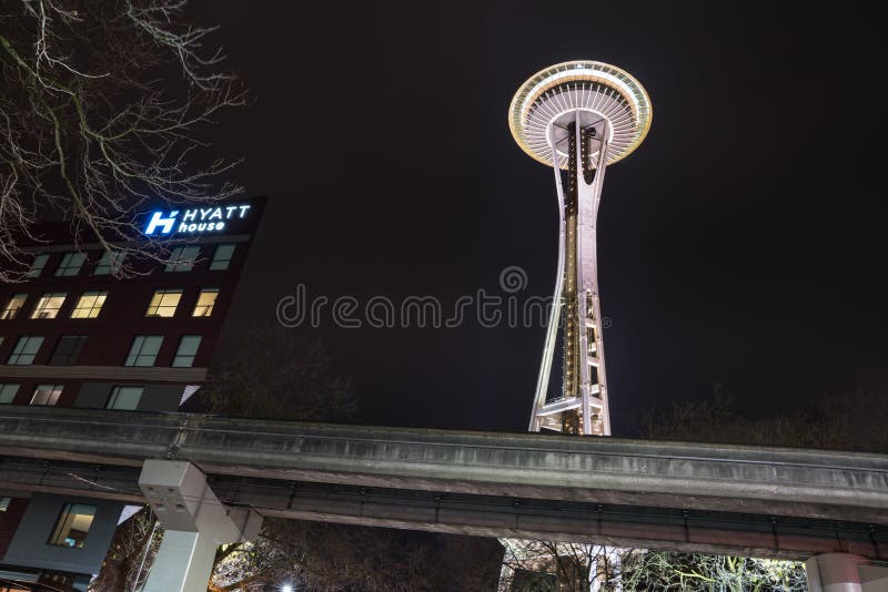 Seattle Space Needle at Night Editorial Stock Image - Image of building ...