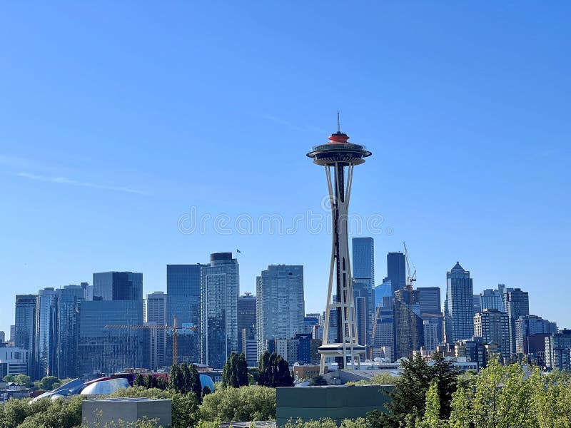 Seattle Space Needle Skyline Editorial Stock Image - Image of dusk ...