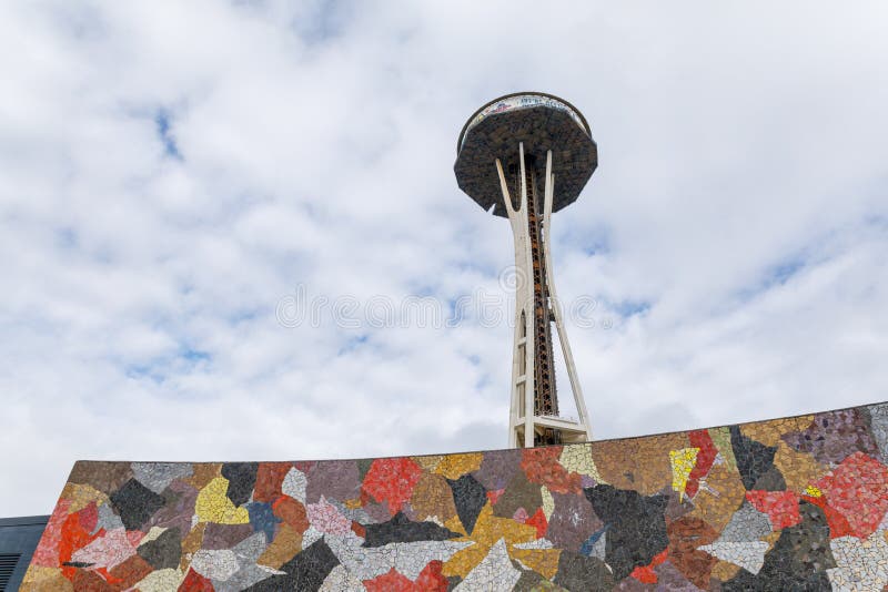 Seattle Space Needle Under Remodeling Construction Editorial Image ...
