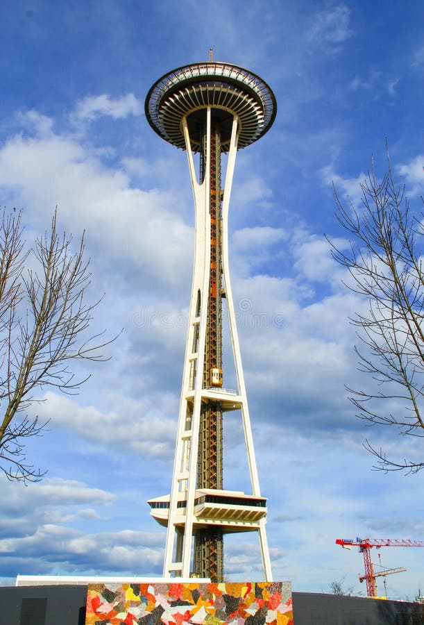 Seattle Space Needle editorial photography. Image of downtown - 85104972