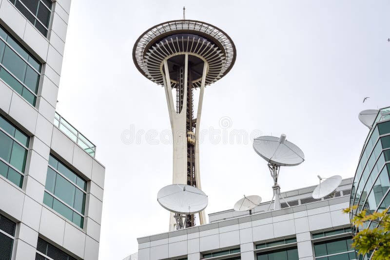 Famous Komo Plaza in Seattle - the Building of Greys Anatomy - SEATTLE ...