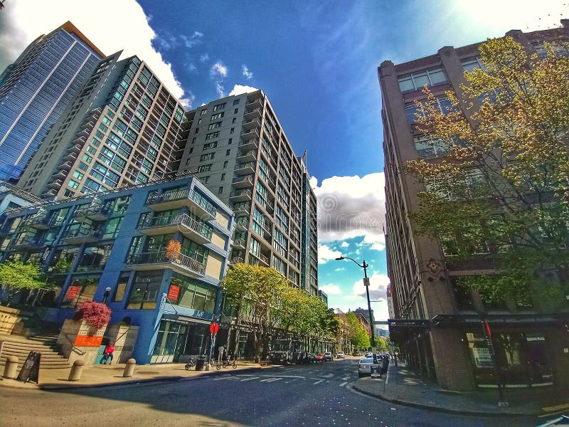 Seattle street skyline editorial photography. Image of downtown - 226671157