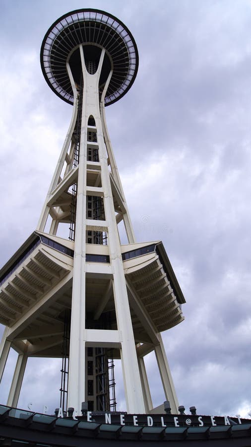 SEATTLE, WASHINGOTN - SEPTEMBER 2014: the Space Needle Editorial Stock ...