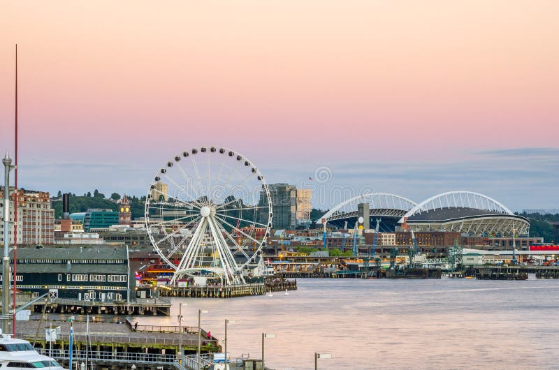 Seattle Waterfront at Sunset Stock Image - Image of colorful, pier ...