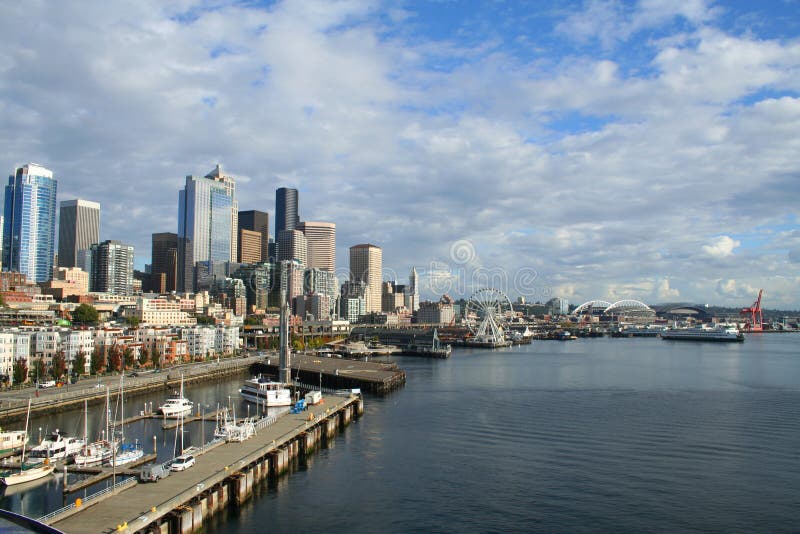 Seattle Waterfront (WA 00311 Editorial Image - Image of united, pacific ...