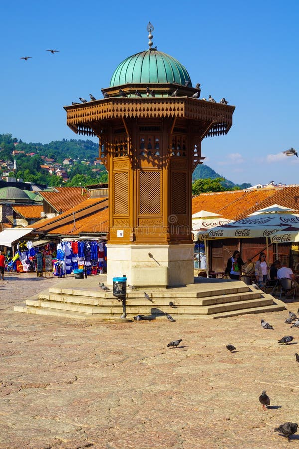 Das Sebilj Und Eine Ansicht Von Bascarsija Redaktionelles ...