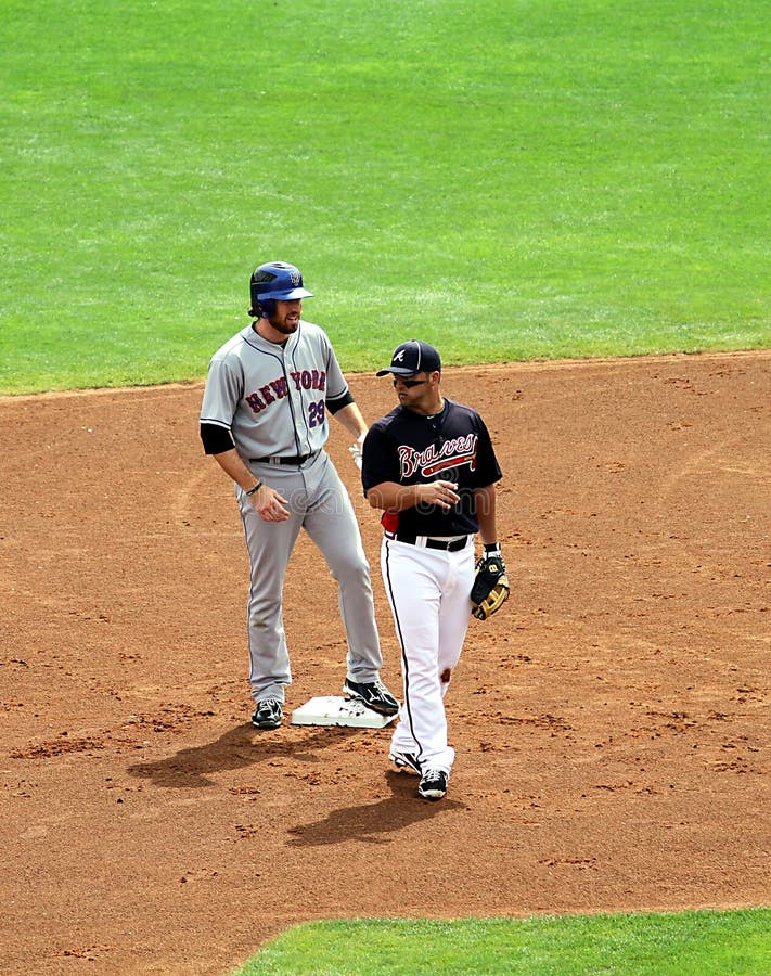 Second base hit editorial photo. Image of game, mets - 18648291