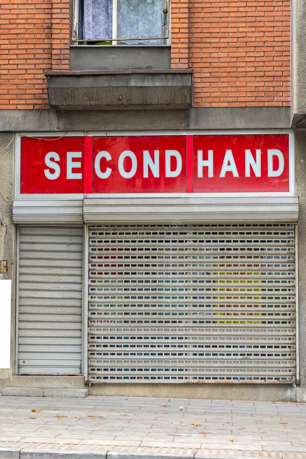 Second Hand Shop editorial stock image. Image of europe - 229265789