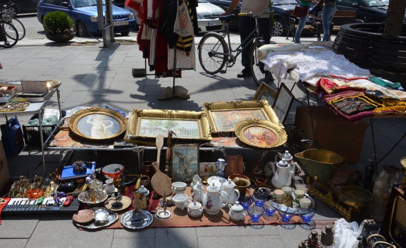 Street Shop editorial photography. Image of outside, shopping - 36535947
