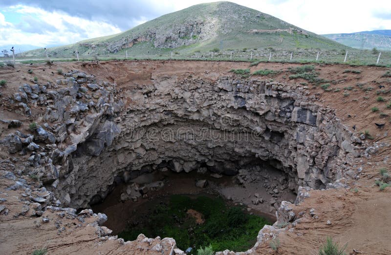 Dogubeyazit Meteor Pit - TURKEY Stock Photo - Image of rock, wadi ...