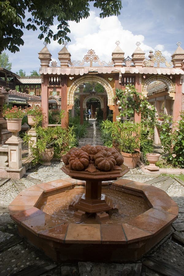 Secret garden stock image. Image of europe, leisure, detail - 3662335