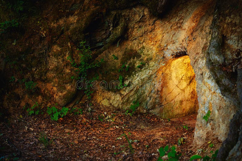 5+ Ghost cave Free Stock Photos - StockFreeImages