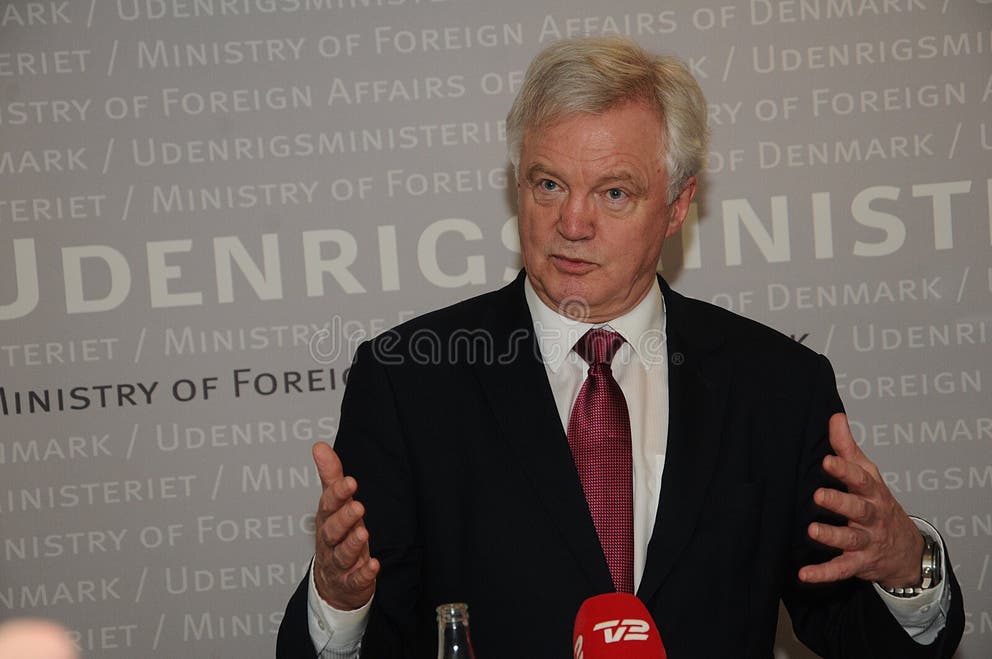 SECTA EXTRANJERA DE DAVID DAVIS CON ANDERS SAMUELSEN Imagen de archivo ...