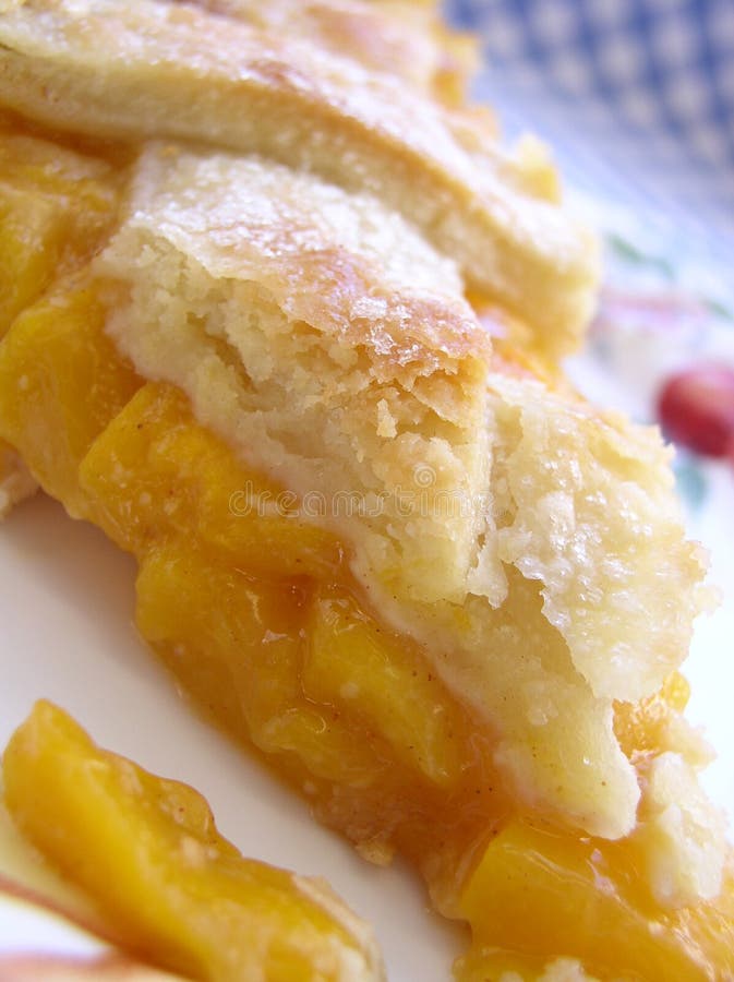 Pêche En Pâtisserie, Plat Autrichien Populaire Image stock - Image du ...