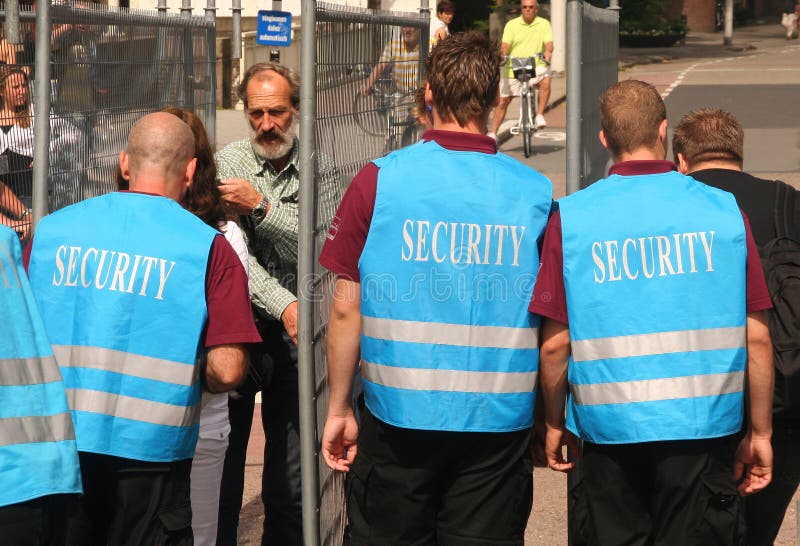Security Check editorial photo. Image of airports, passing - 32561071