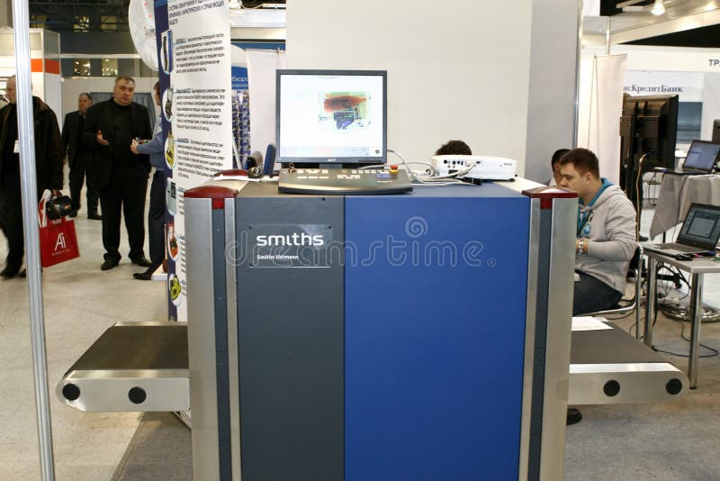 Security Check with Metal Detector X-ray Editorial Stock Image - Image ...