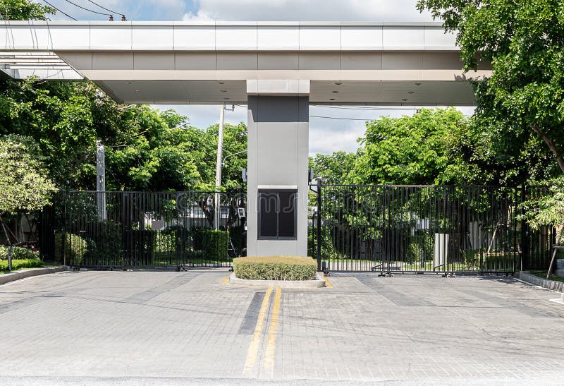Security Guard Post Village Entrance Gate Stock Photos - Free & Royalty ...