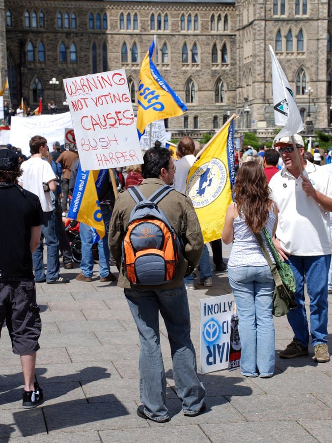 Security and Prosperity Partnership Protest Editorial Photo - Image of ...