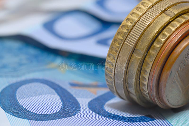 Euro för 500 sedlar arkivfoto. Bild av sedel, bankirer - 7314484