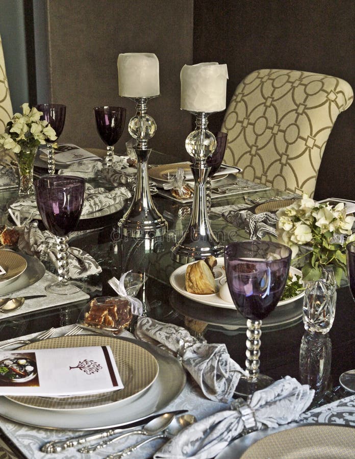 Sederteller stockbild. Bild von für, grenzstein, kommunikationen - 42833927