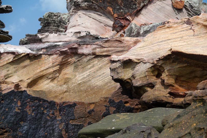 Sedimentary Rock with Cross-bedding in Phi Phi Islands, Thailand Stock ...