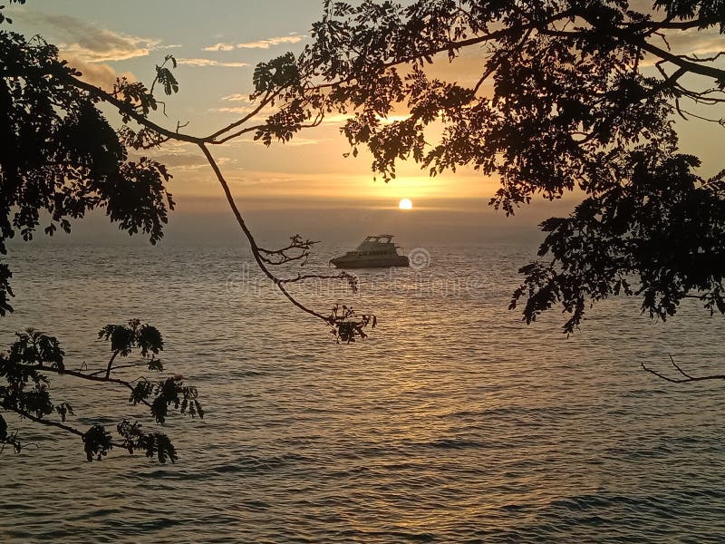 The Sun Rises on the Eastern Horizon Stock Image - Image of beach ...