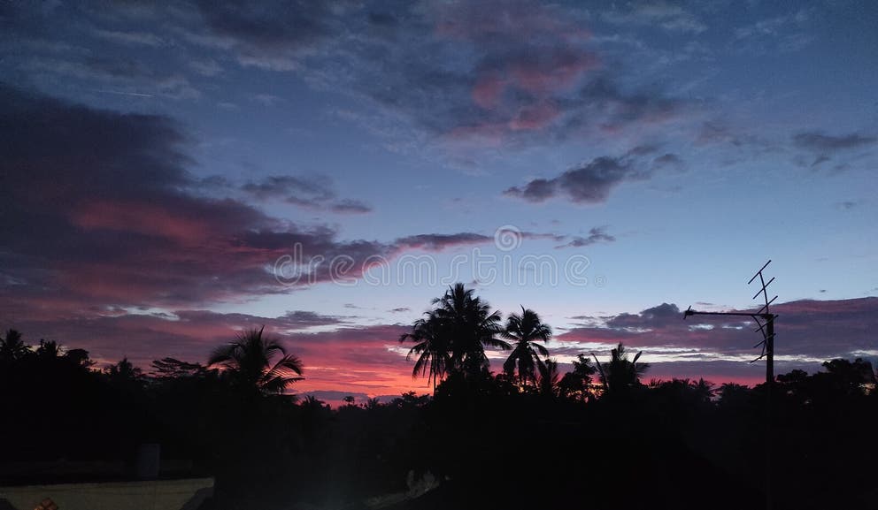 See the sunset at night stock image. Image of cloud - 261777427