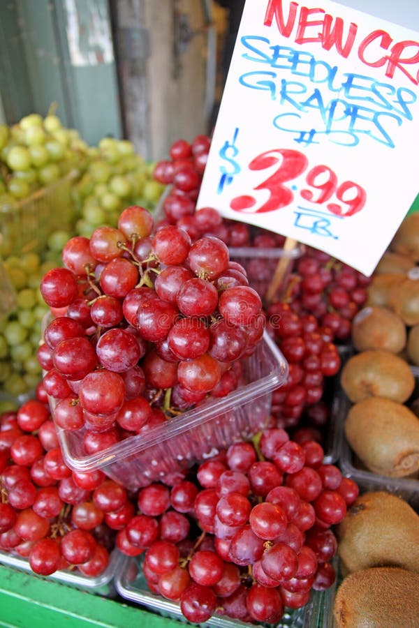 Grapes on the market stock image. Image of vegetables - 79107365