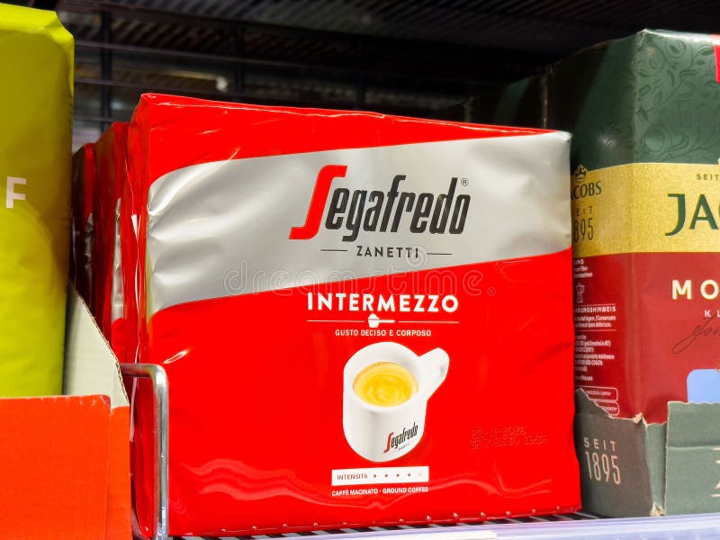 Segafredo Intermezzo Coffee Pack on Supermarket Shelf Editorial Photo ...