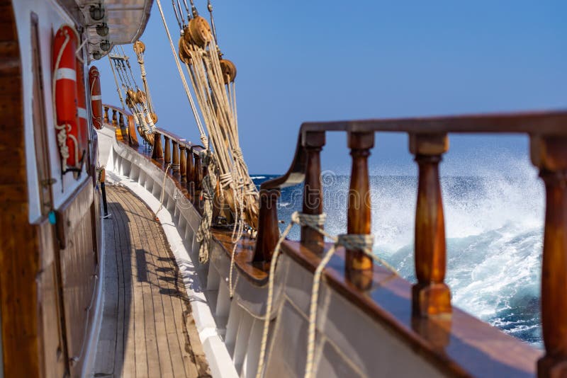 Segelfartyg I Egeiska Havet Arkivfoto - Bild av frihet, förkämpar ...