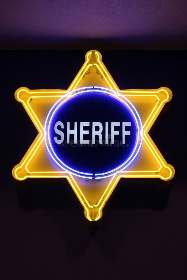 Chiuda Su Del Distintivo Dello Sceriffo Immagine Stock - Immagine di ...