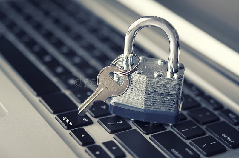 Conceito Da Segurança Informática Foto de Stock - Imagem de fechamento ...