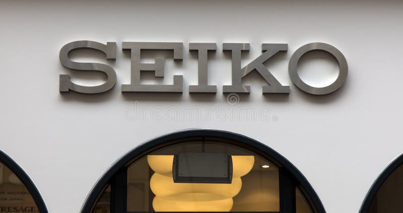 Seiko store editorial photo. Image of company, holding - 137746351
