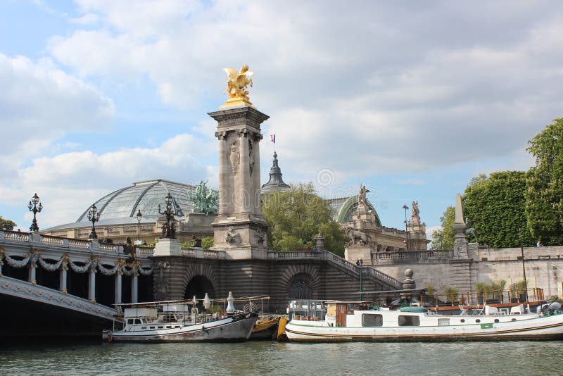Seine River editorial stock photo. Image of water, seine - 95478493