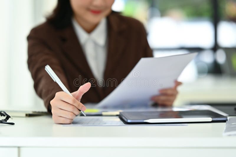 Select Focus on Businesswoman Hands Wiring Important Notes or New Idea ...
