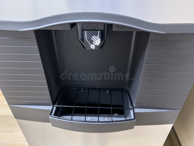 Selective Focus, Close Up View of an Ice Machine Inside a Hotel Stock ...